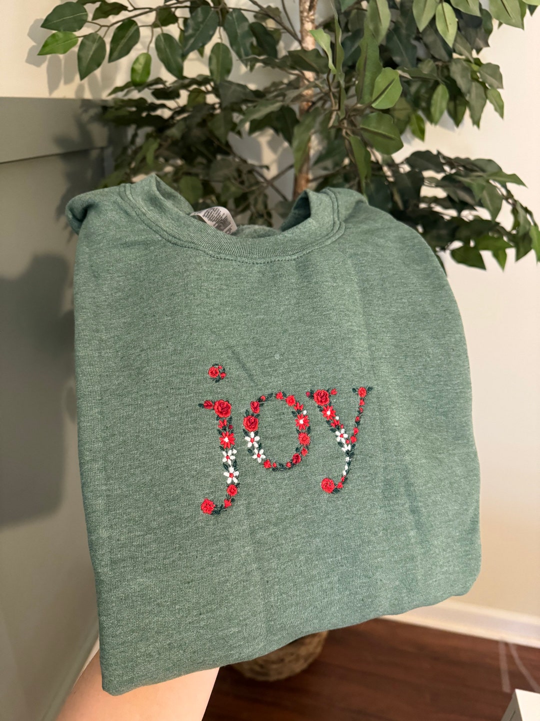 JOY Embroidered Floral Letters Crewneck Sweatshirt for Christmas ...