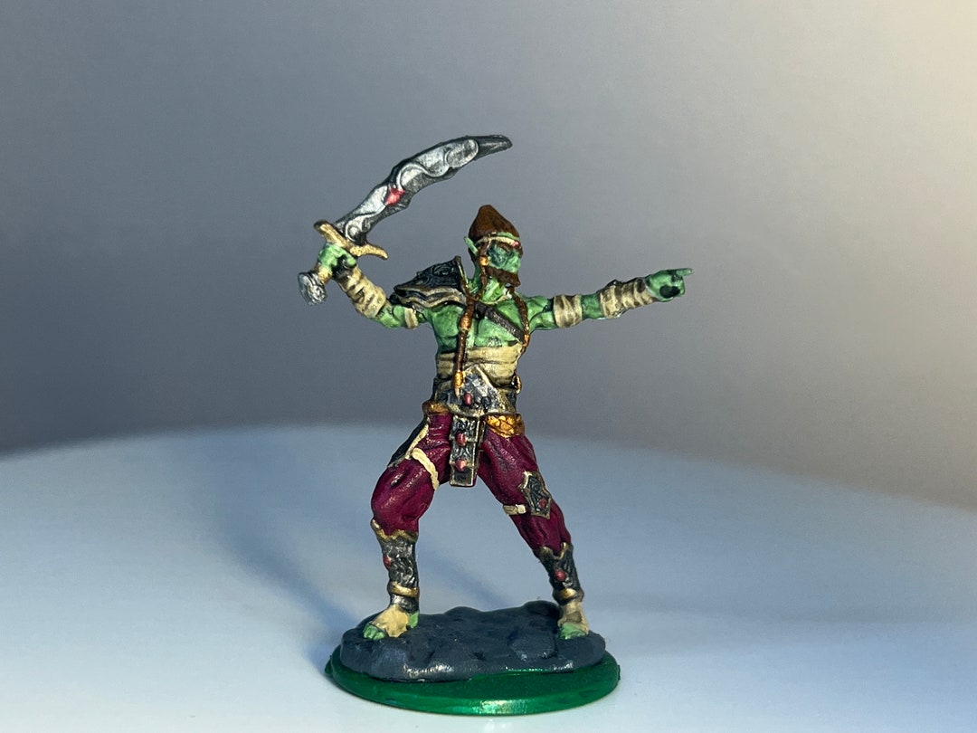 Male Githyanki Warrior Fighter Painted Miniature Dungeons Dragons D&D ...