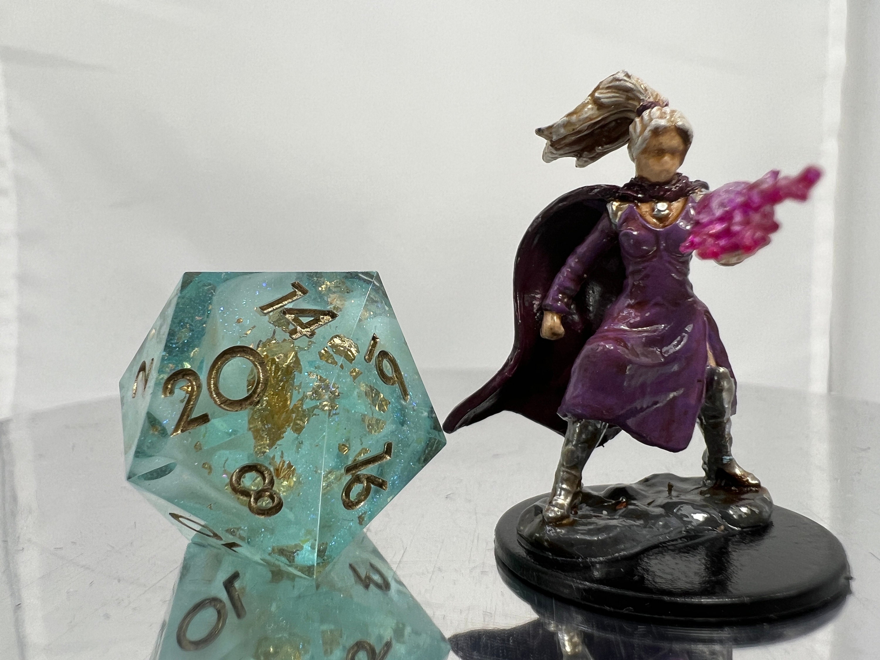 Female Human Sorcerer Wizard Warlock Painted Miniatures Painted Mini ...