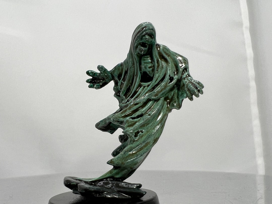 Sorcerous Specter Painted Miniatures Painted Mini Dungeons Dragons D&D ...