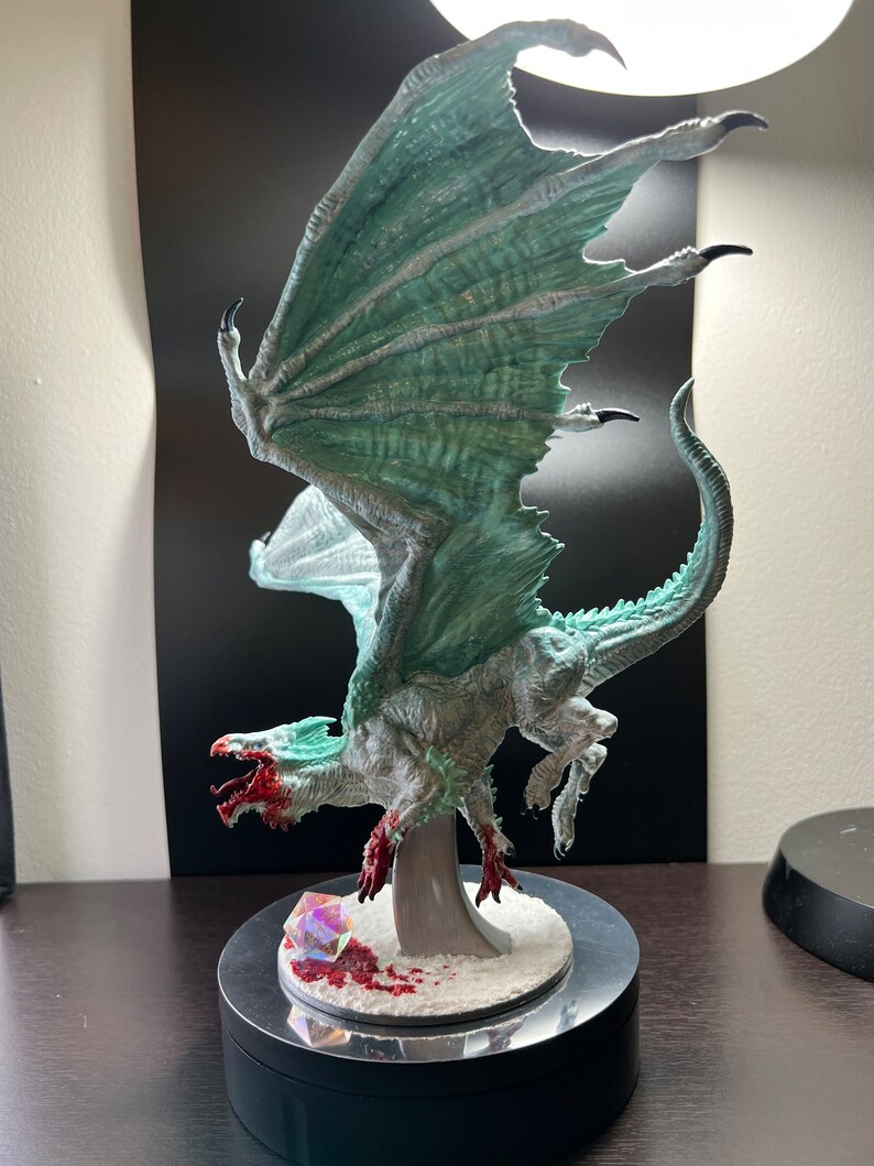 Gargantuan White Dragon Painted Miniature Dungeons Dragons D&D DND ...
