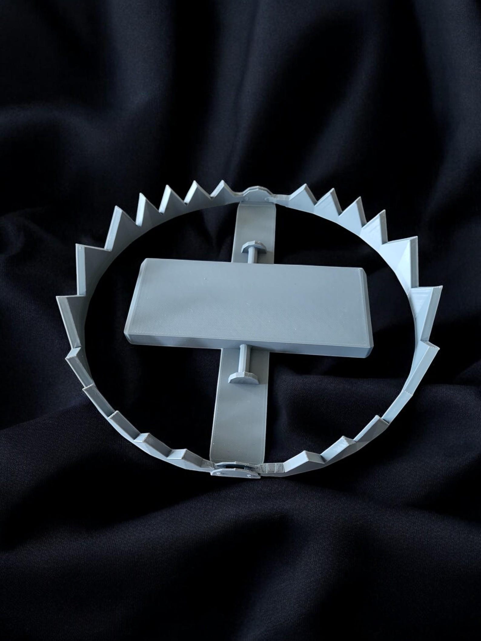 Hello Neighbor Bear Trap Prop - Etsy