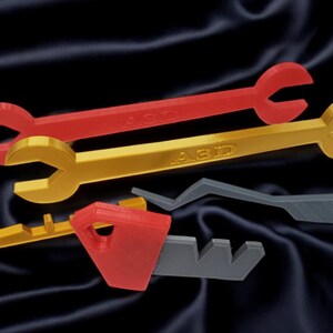 Hello Neighbor Tools Set - 3D Printed Pretend Play Kit, Fan-inspired ...