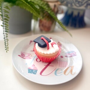 Graduation Cap and Scroll University Uni School Congratulations Fondant ...