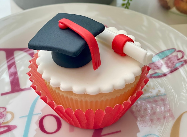 Graduation Cap and Scroll University Uni School - Etsy