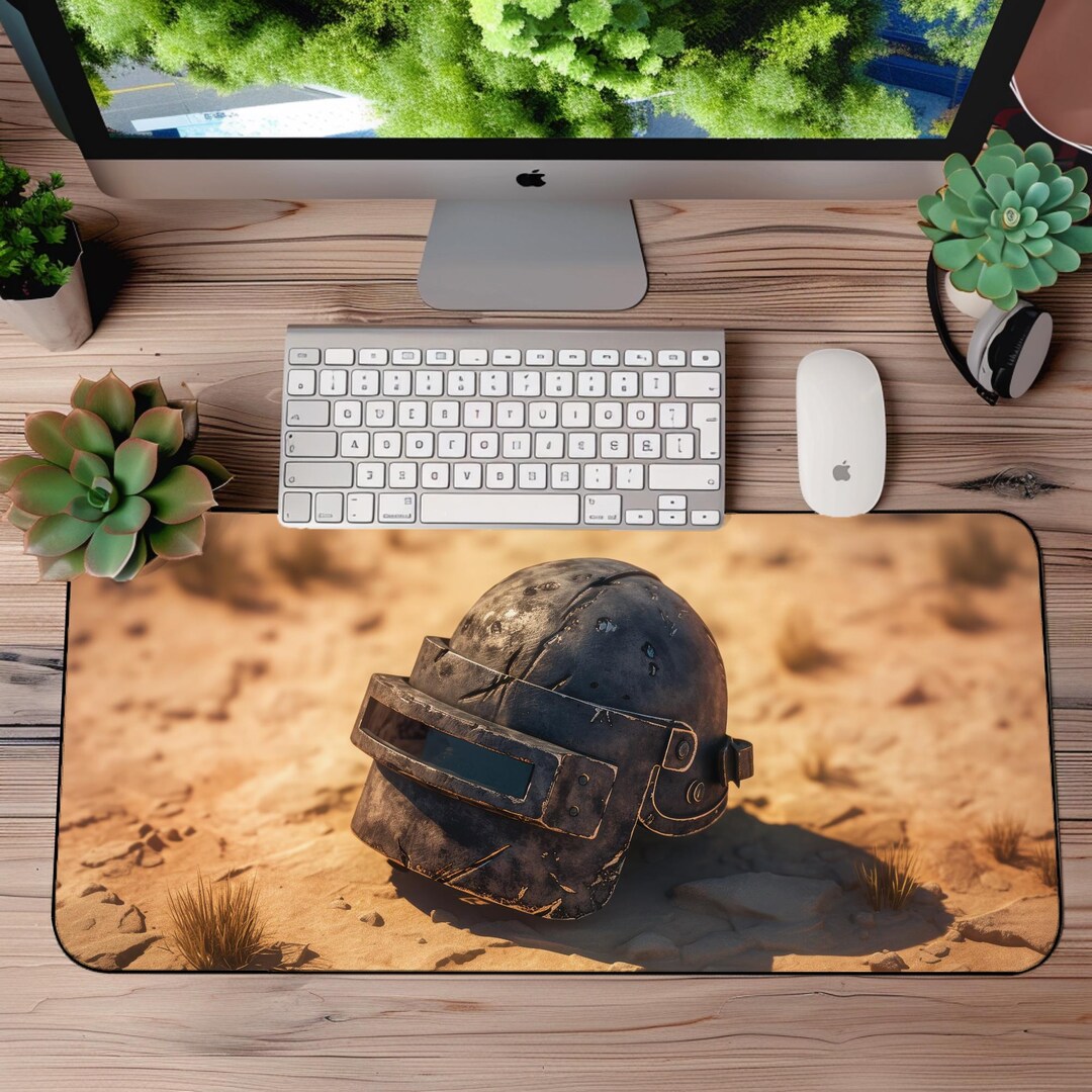 PUBG Helmet Desk Mat: XL Gaming Desk Pad - Battlegrounds Decor - Etsy