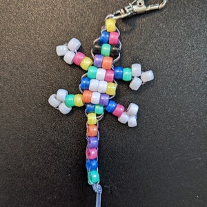 Tiny Rainbow Iridescent Beaded Lizard Keychain Mini Gecko Keychain Pony ...