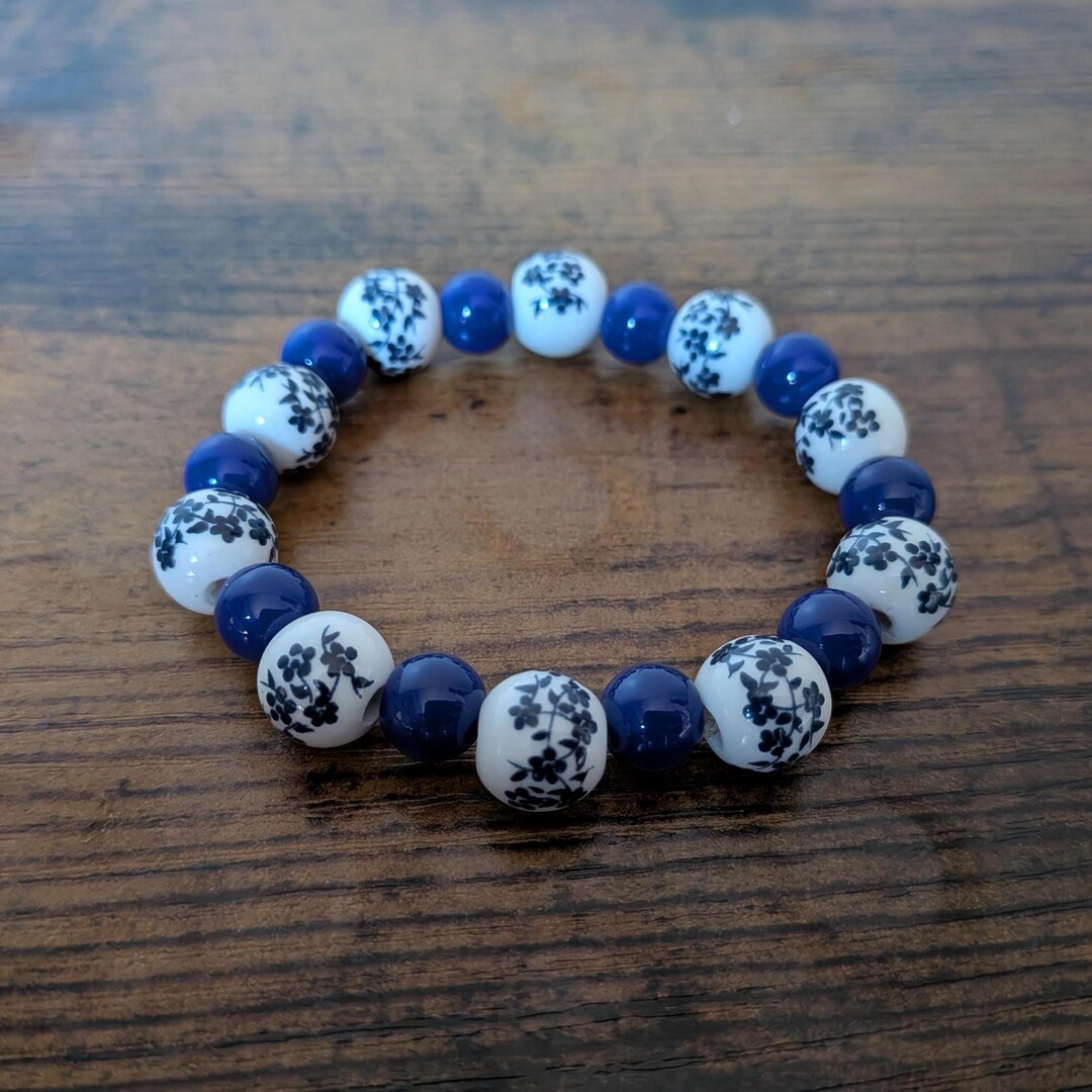 Dark Blue & White Floral Ceramic Glass Bead Bracelet | Round Bead ...