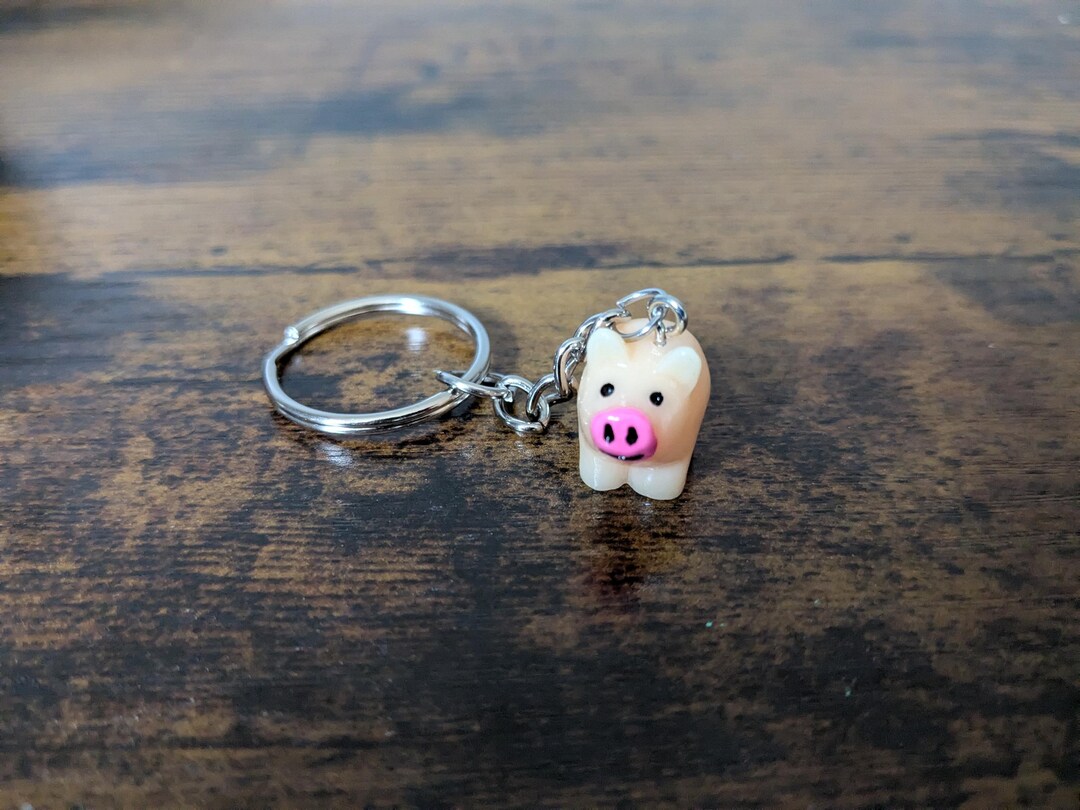 Little Pig Keychain | Baby Pink Piglet Keychain | Farm Animal Keychain ...