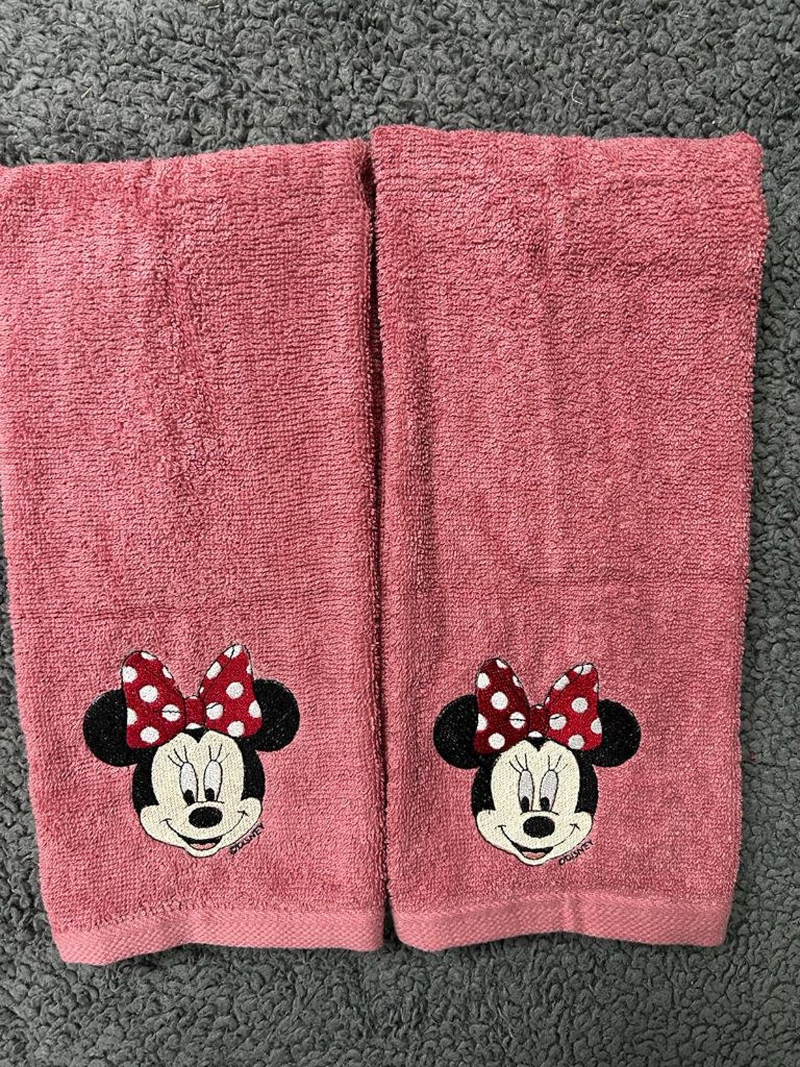 Mickey Mouse and Minnie Mouse Towels - Etsy