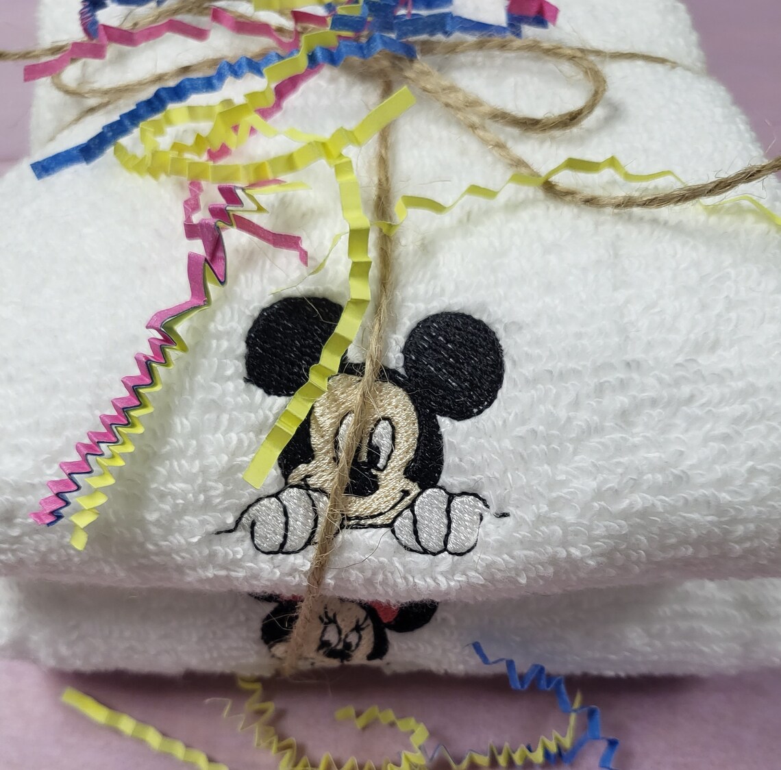Mickey Mouse and Minnie Mouse Hand Towels - Etsy