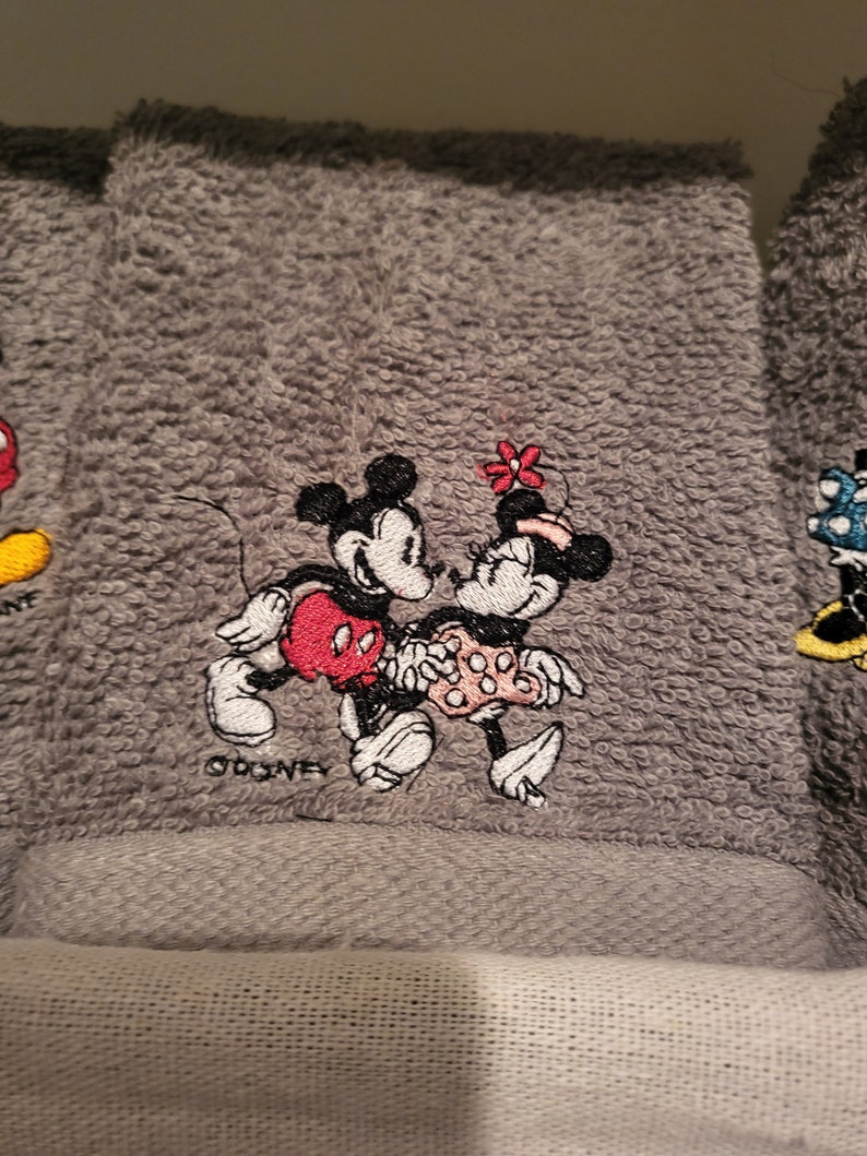Mickey and Minnie Gray Towels - Etsy