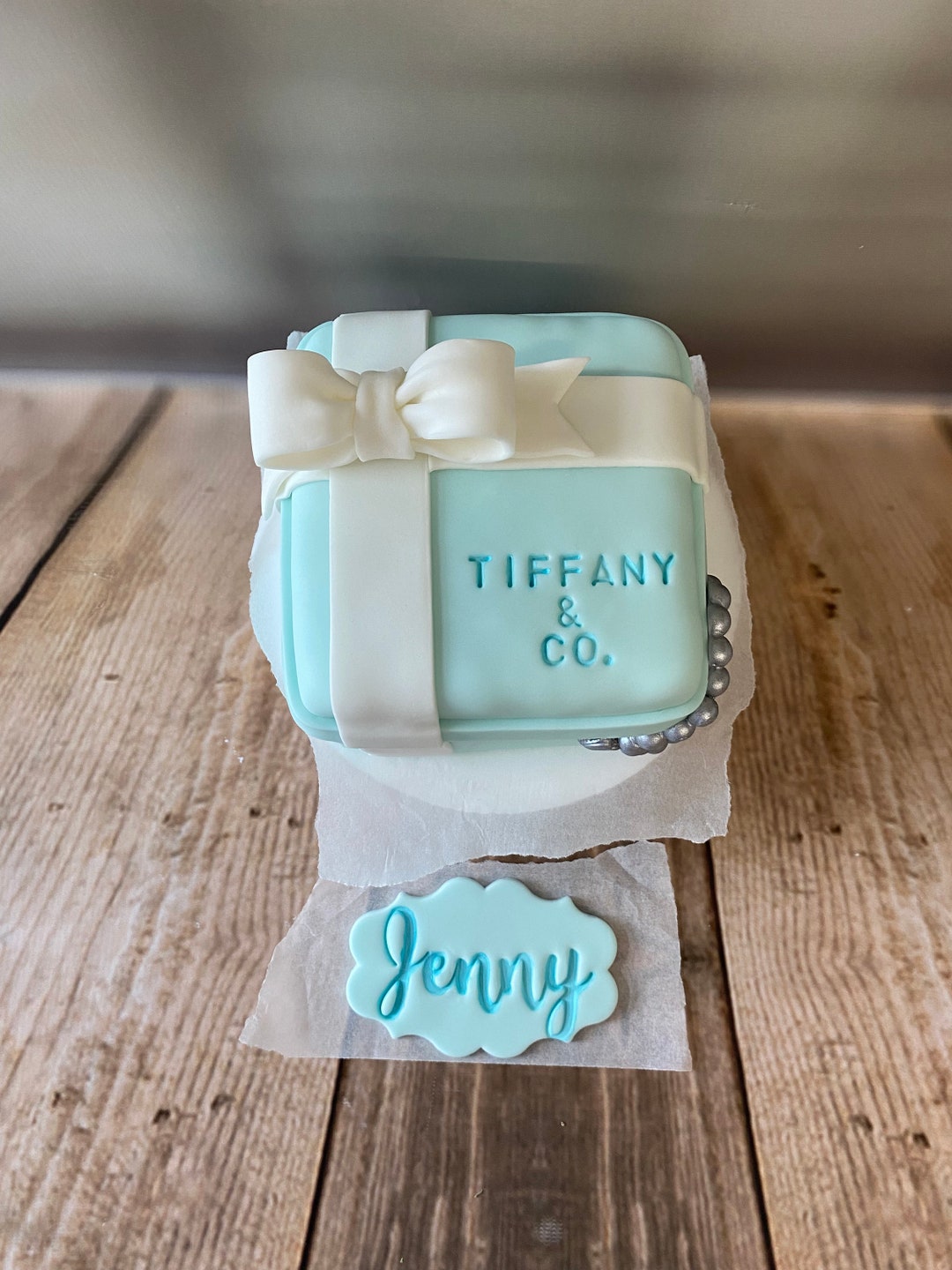 Tiffany Gift Box Edible Fondant Cake Topper - Etsy UK