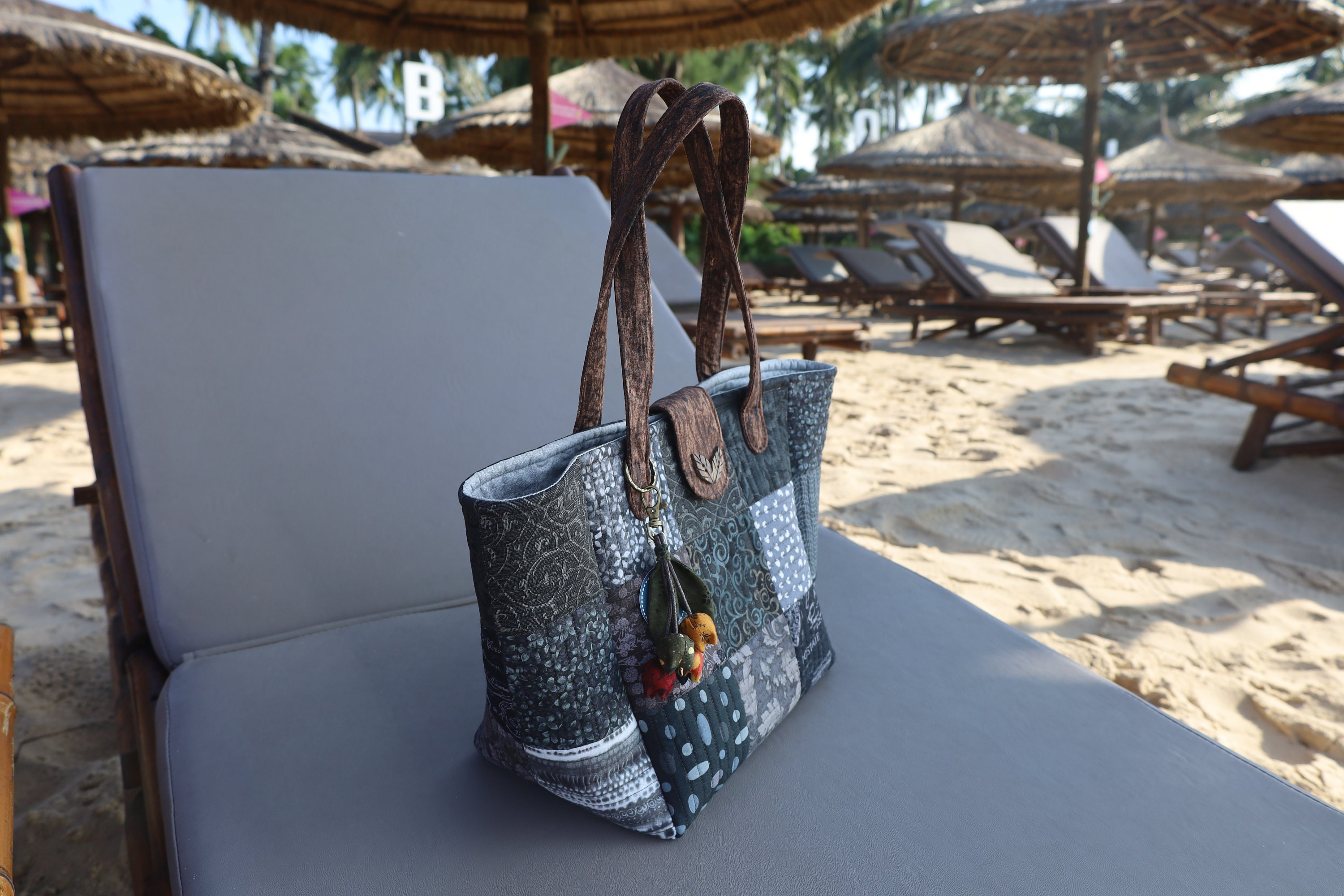 Black Collection Fabric Square Large Handbag, Quilted Bag, Women ...