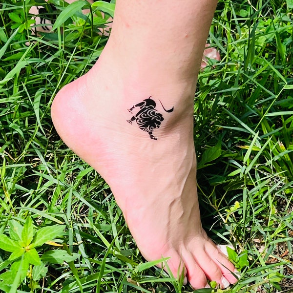 Lion Tattoo - Etsy