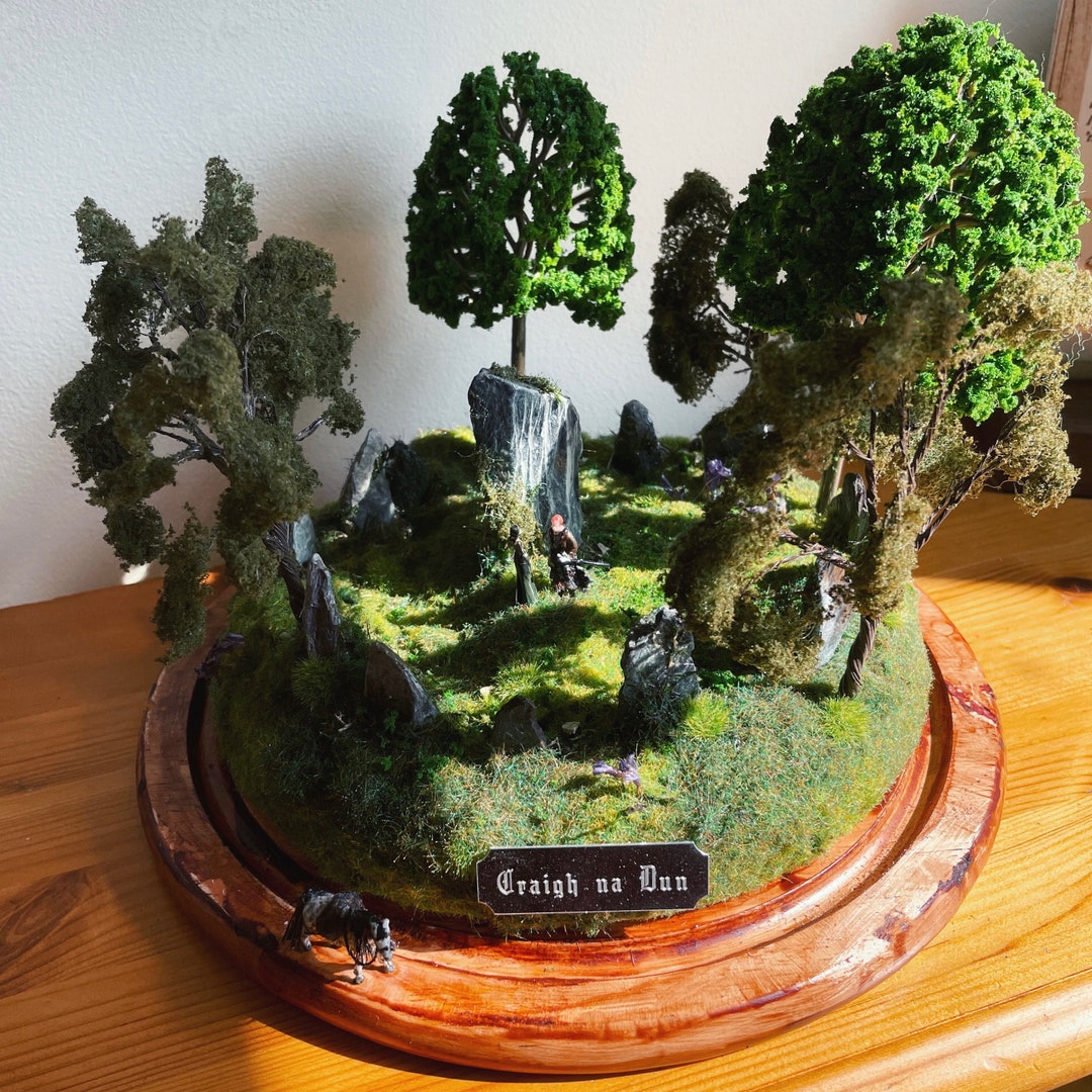 Outlander Inspired craigh Na Dun Standing Stones Diorama - Etsy
