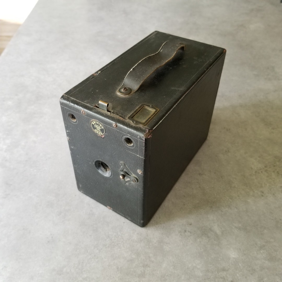 Ensign Box Camera 1930's - Etsy Canada