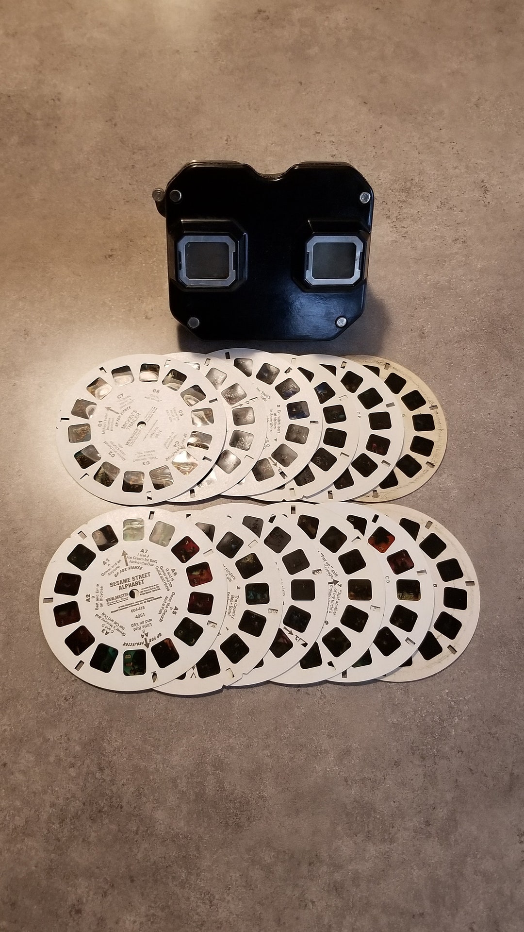 Sawyers Bakelite View-master 3D Viewer With 12 Reels - Etsy