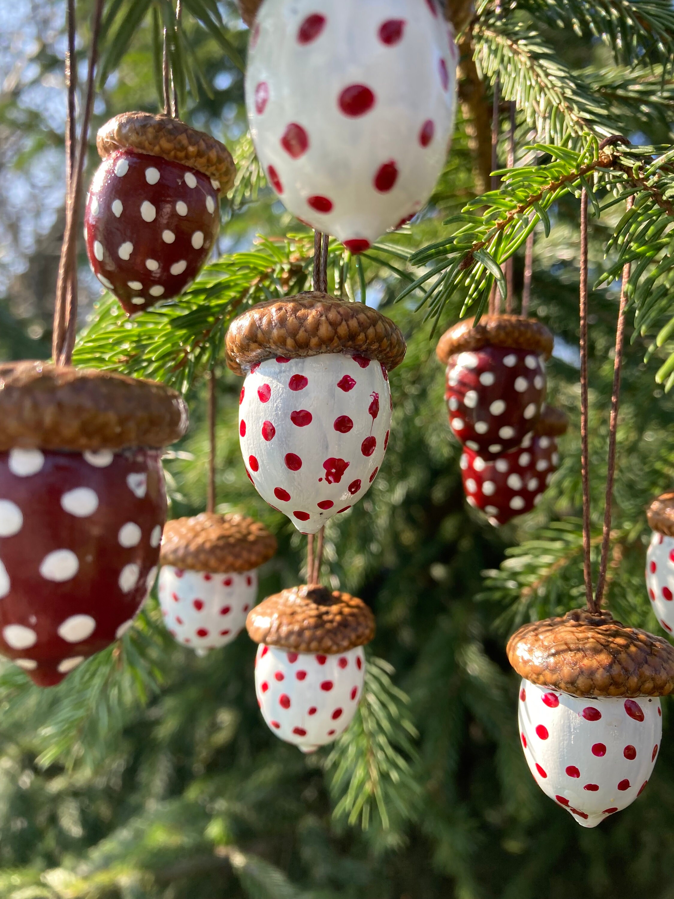 Painted Acorns X12 With Affixed Caps Rustic Wedding, Thanksgiving, Fall ...