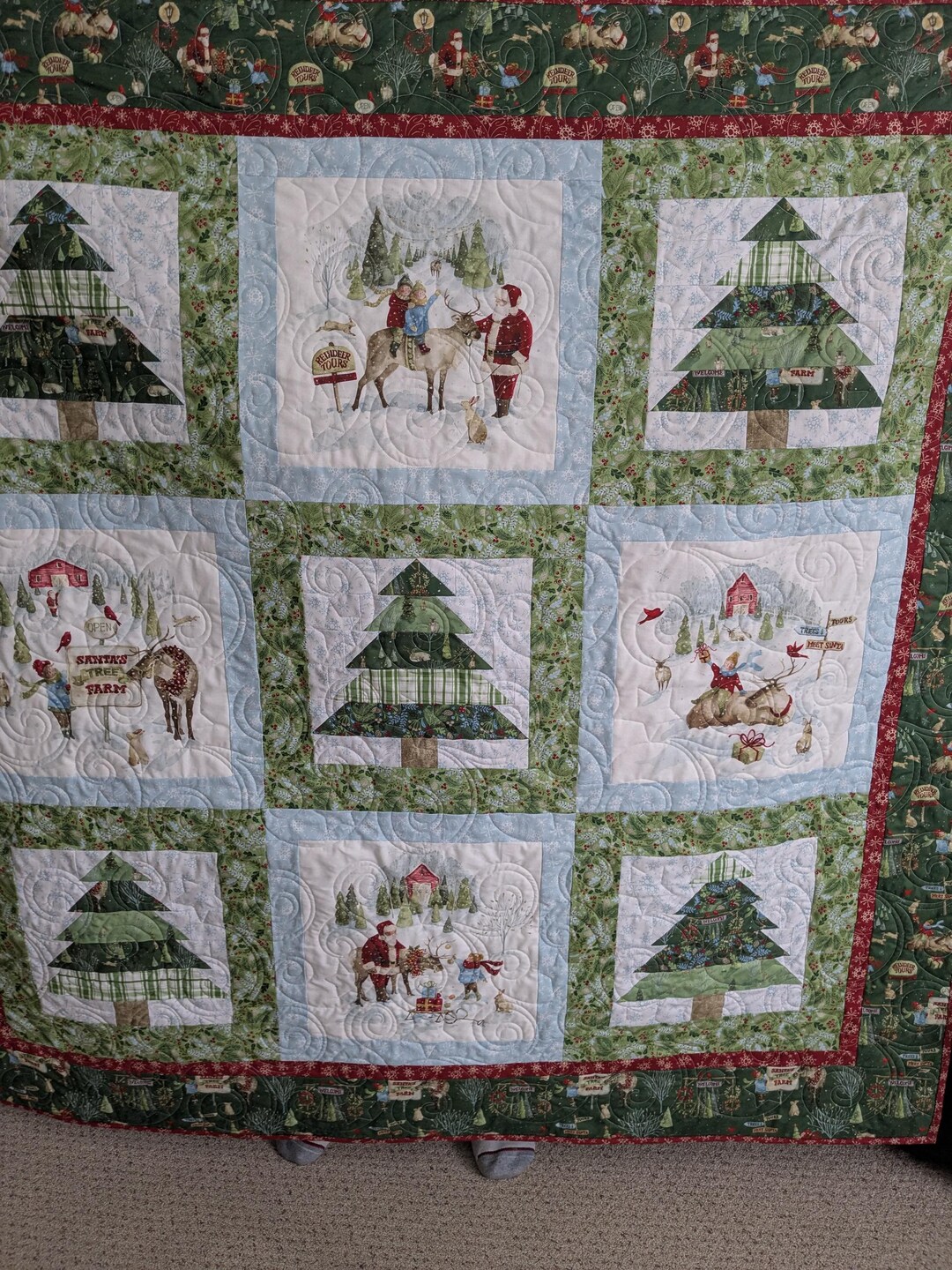 Santa and Trees Christmas Quilt - Etsy