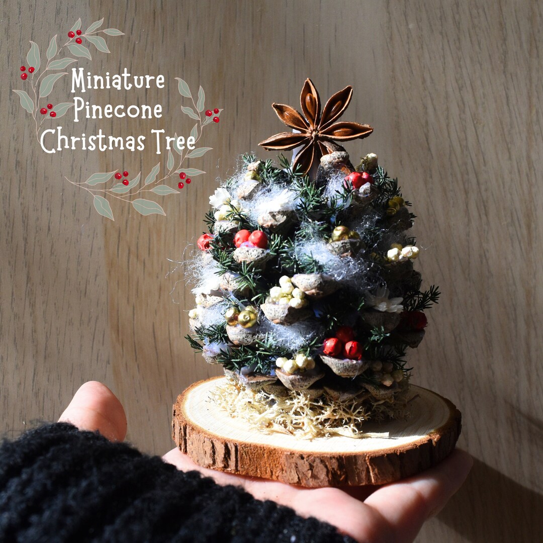 Mini Green Christmas Tree With Snow, Table Top Desk Small Xmas Tree ...