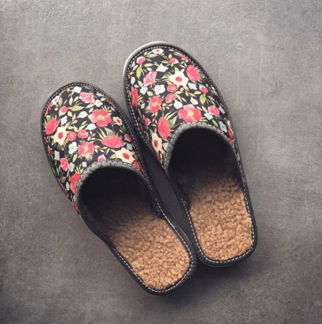 Women's Warm Slippers Made of Linen Natural Wool - Etsy