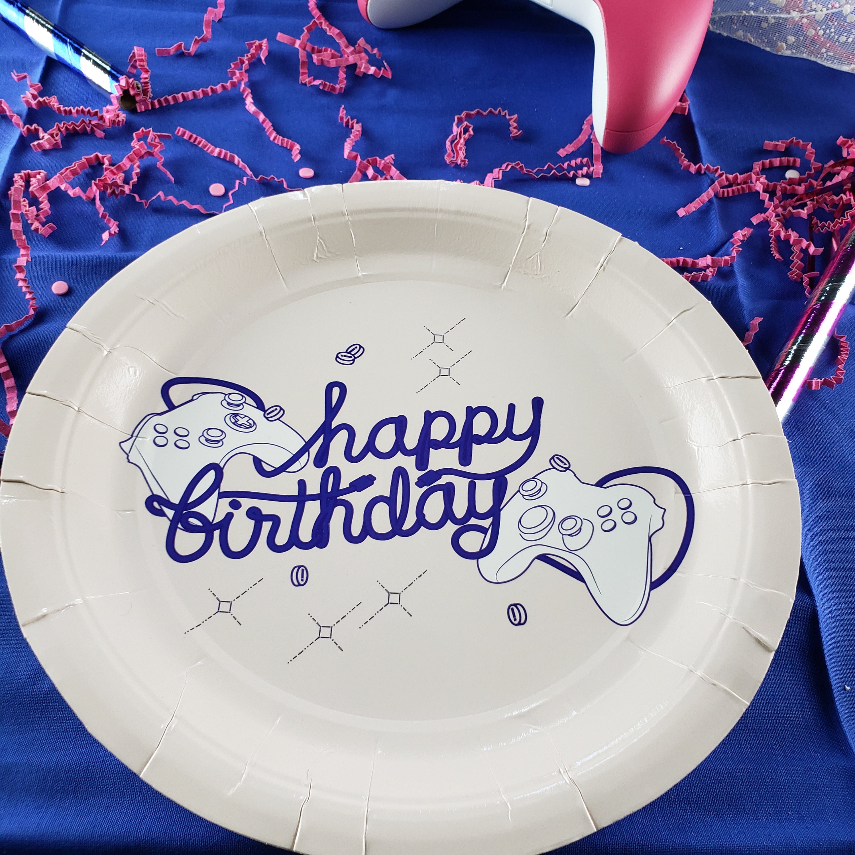 Video Game Themed Party Pack- 24 Large Plates, 24 Small Plates, 48 ...
