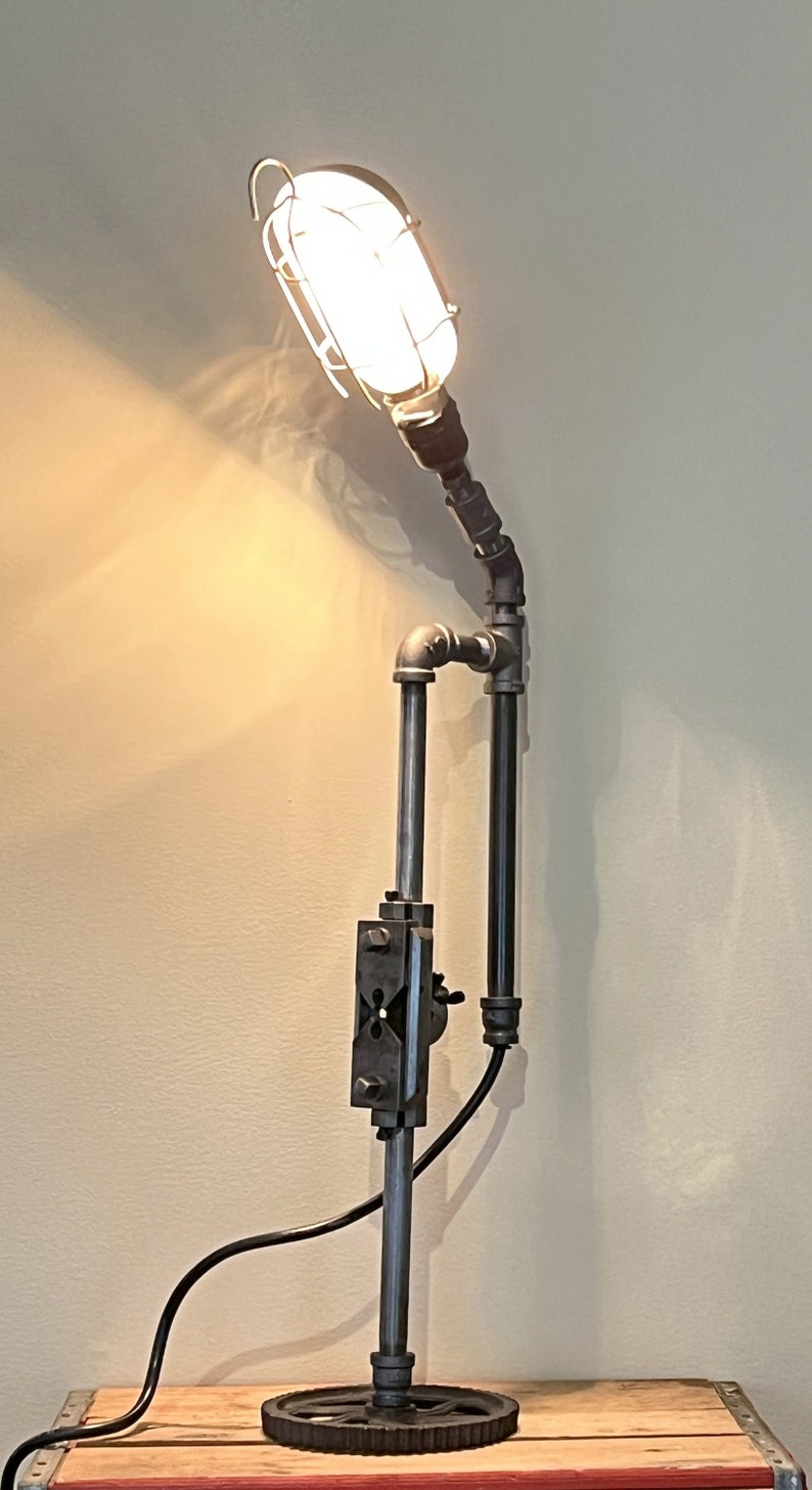 Vintage Bolt Threader Lamp - Etsy