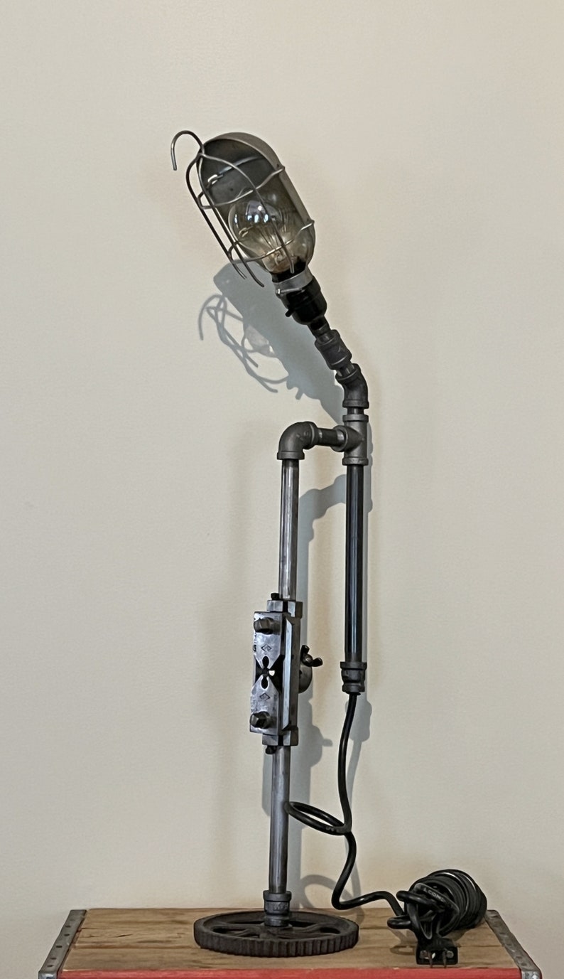 Vintage Bolt Threader Lamp - Etsy