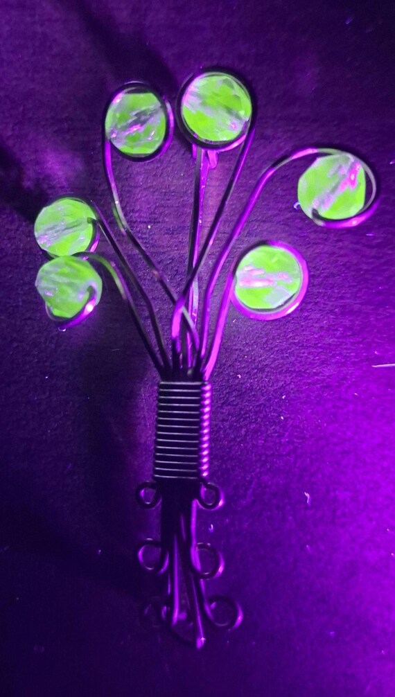 Uranium Glass Jewelry Set Rolled Gold Earrings Screw … - Gem