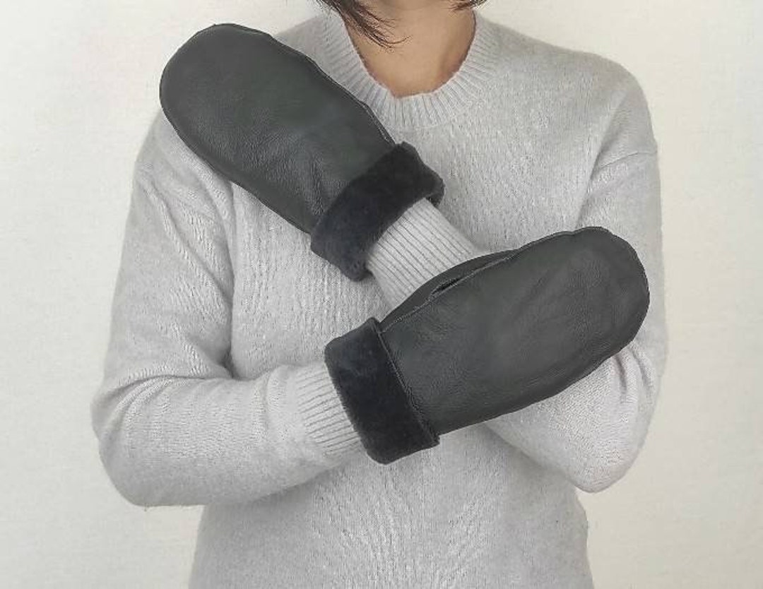 Handmade Gray Sheepskin Mittens: Napa Leather, Soft Lambswool - Etsy Canada