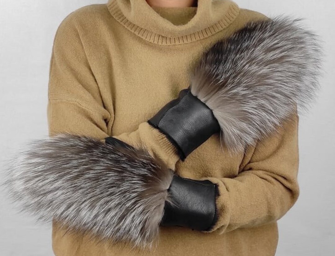 Silver Fox Mittens. Fur Mittens for Women. Percect Gift to Stand Out. A ...