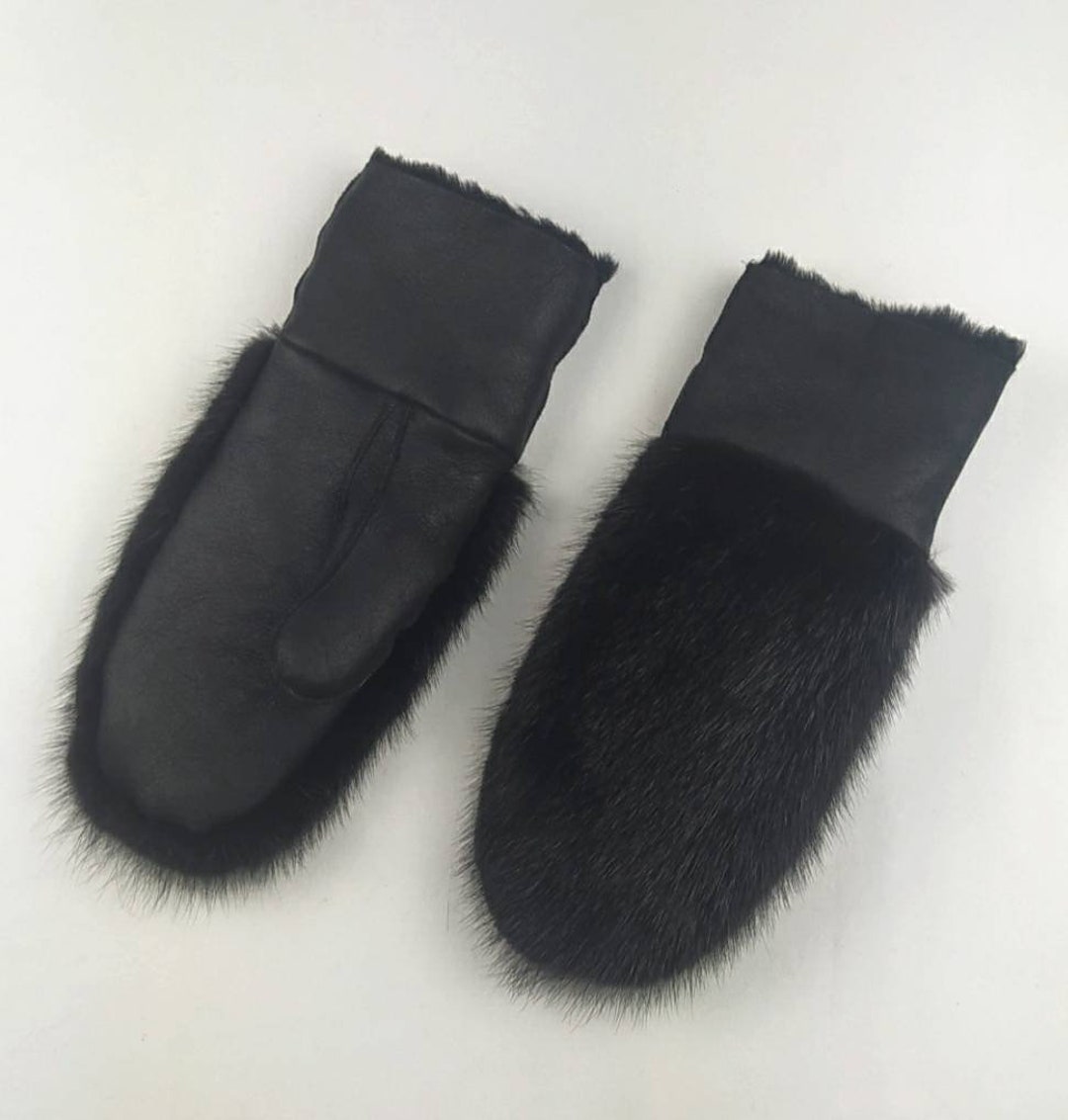 Mink Mittens for Women . A Nice, Warm and Fancy Pair of Mittens is ...