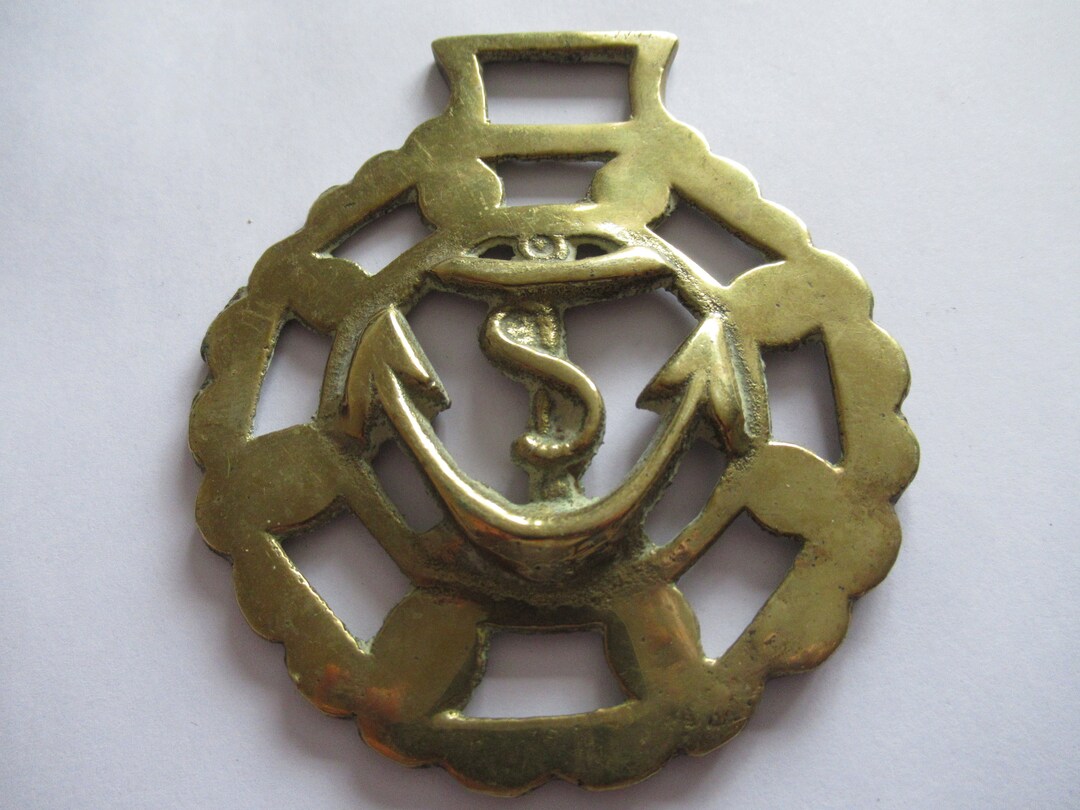 Vintage Ship's Anchor and Capstan Wheel Nautical Horse Brass With Getts ...