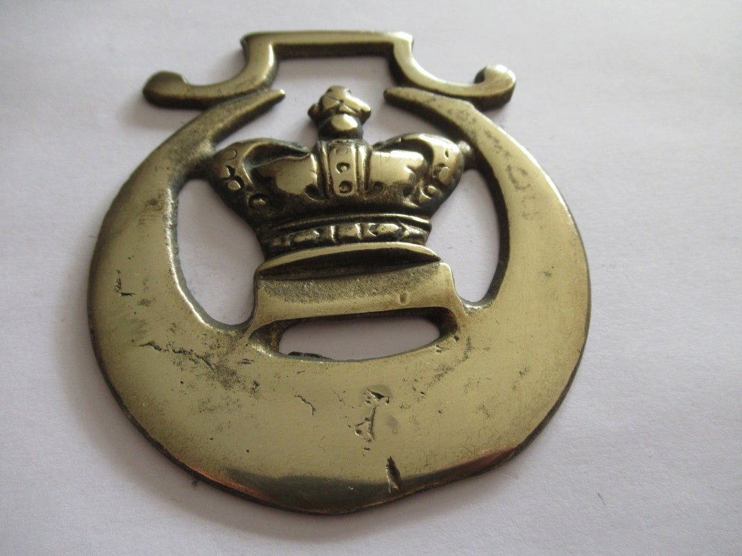 Vintage Horse Brass Crown Crescent Moon Royalty Souvenir - Etsy