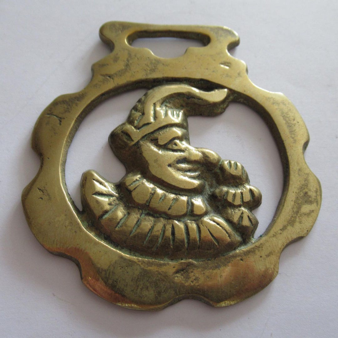 Vintage Mr Punch Punch and Judy Puppet Show Horse Brass Tack Martingale ...