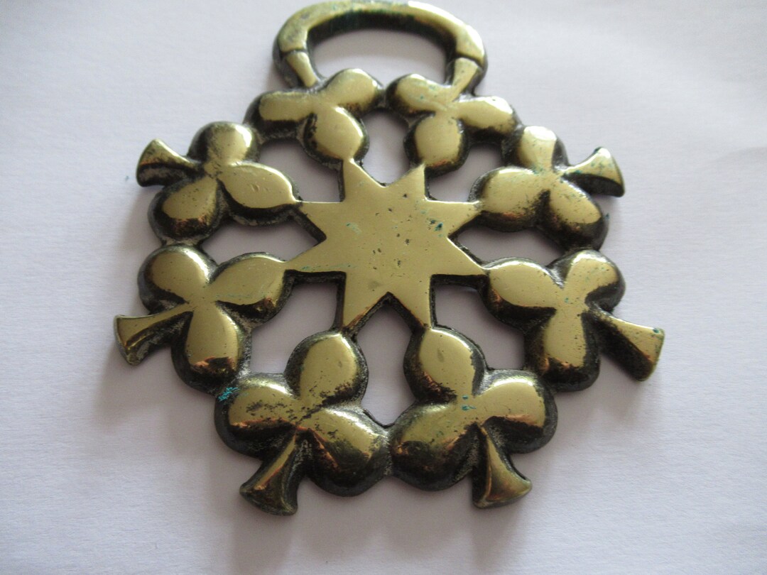 Antique Horse Brass Clover and Star Flower Shamrock Martingale ...