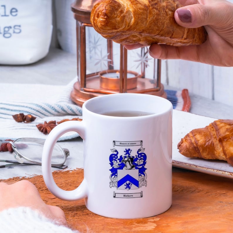 Personalised Family Crest Mug – Coat of Arms Design - Etsy