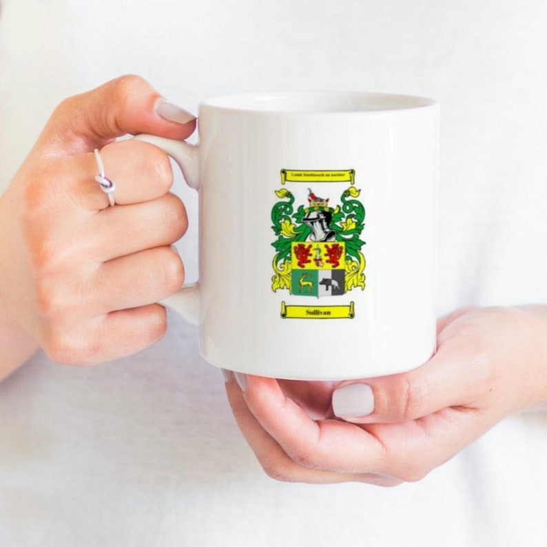 Personalised Family Crest Mug – Coat of Arms Design - Etsy