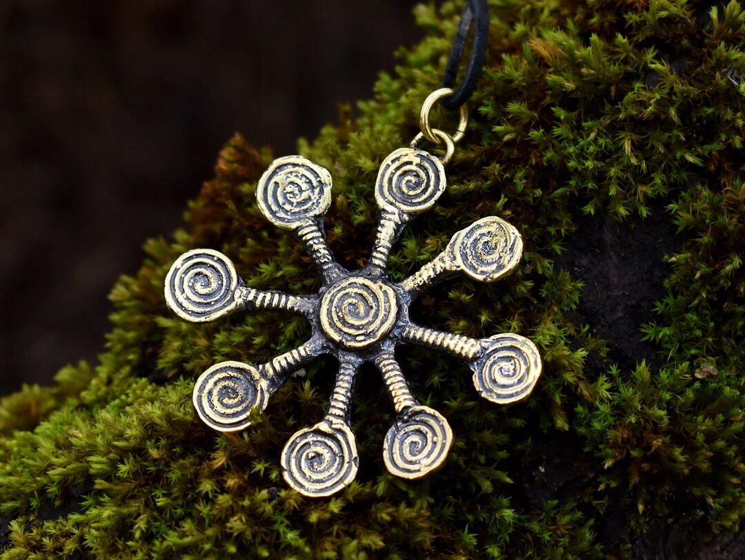 Large Ethnic Sun Wheel Pendant, Handmade Boho Necklace Pendant, Norse ...