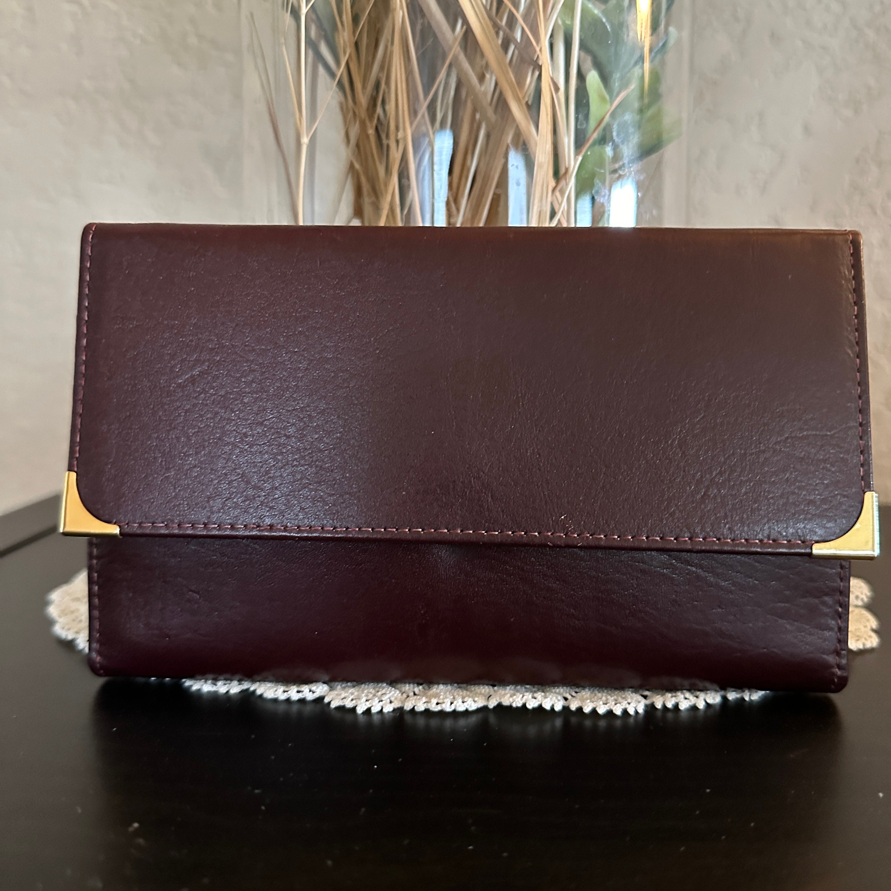 Vintage Princess Gardner Full Grain Cowhide Wallet With Kiss Lock Coin ...