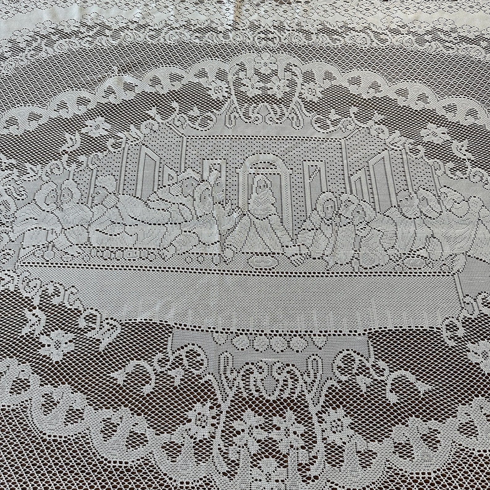 Vintage Lace Rectangular Tablecloth Ivory Color With LAST Supper Design ...