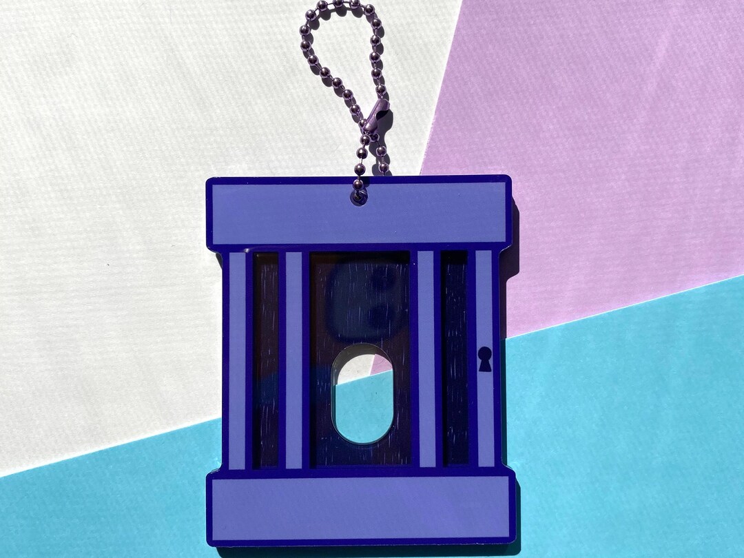 Jail Cell Photocard Keychain: Anime Kpop Gift - Etsy
