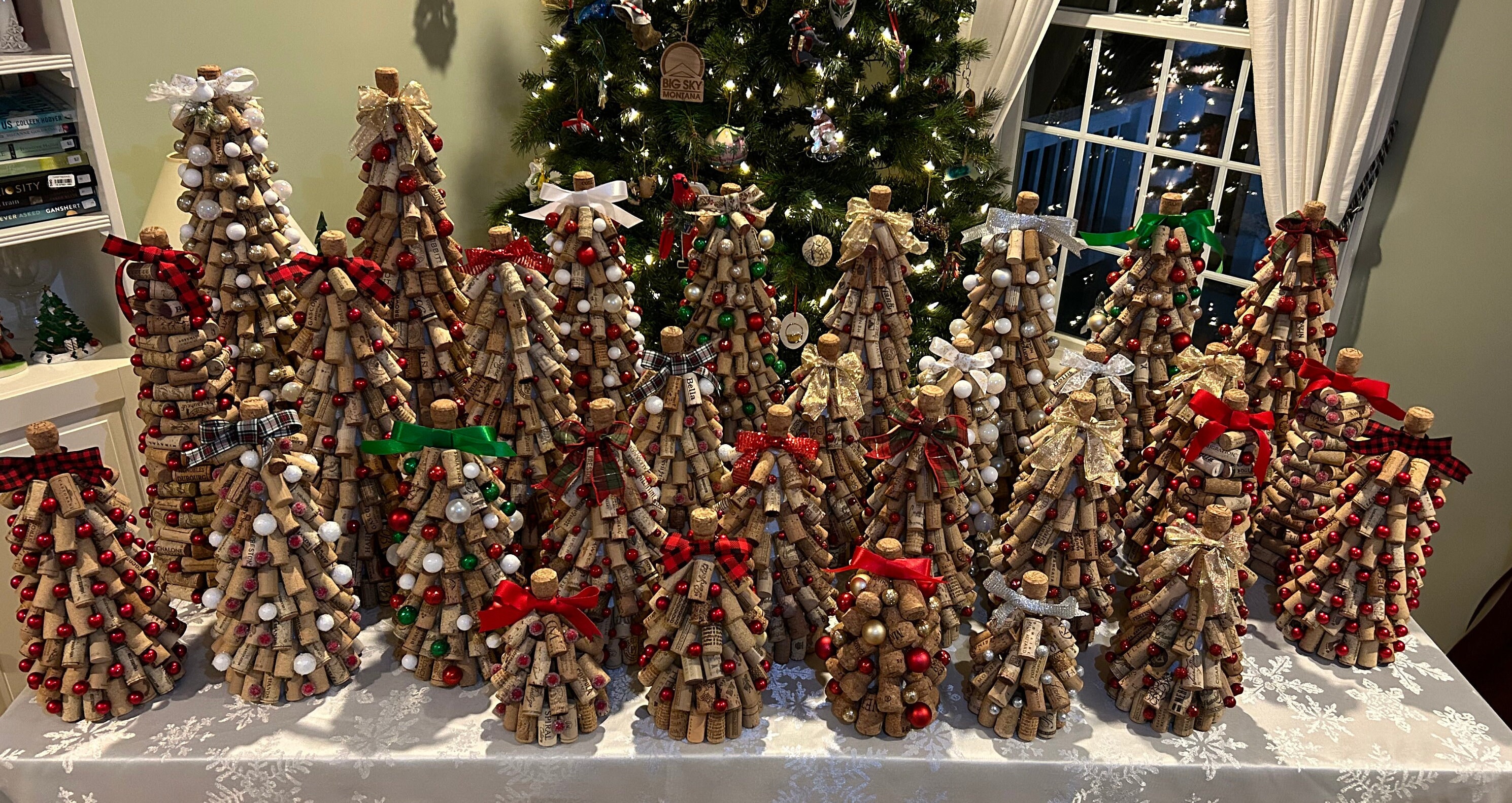 Small Wine Cork Tree Made With Recycled Corks - Etsy