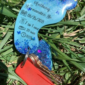 Baby Feet Keychains , Personalized Baby Birth Date , Resin Keychains ...