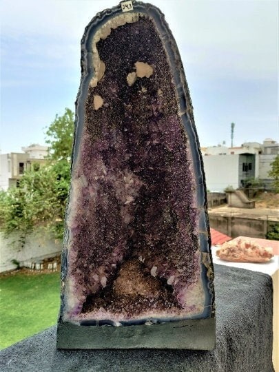 24.3kgs Huge Amethyst Crystal Geode Cave, Brazilian Cathedral Amethyst ...
