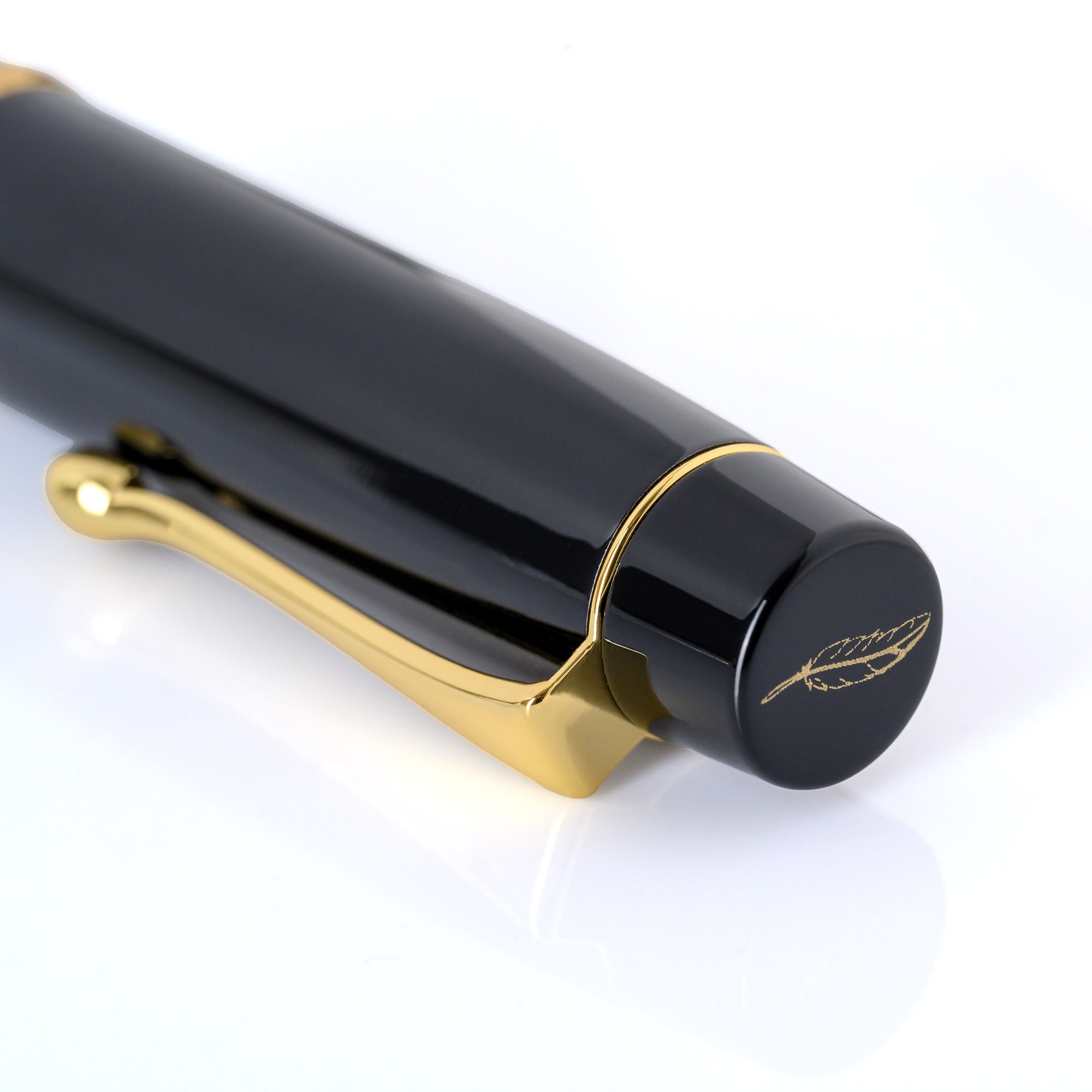 Fountain Pen My Signature Roxi for Men Leather Pouch, Name Engraving ...