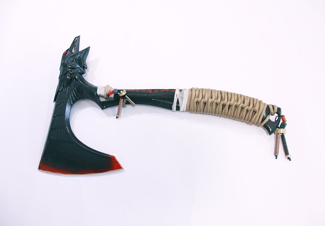 Bloodhound Raven's Bite Heirloom 1:1 Weighted Replica - Etsy Canada