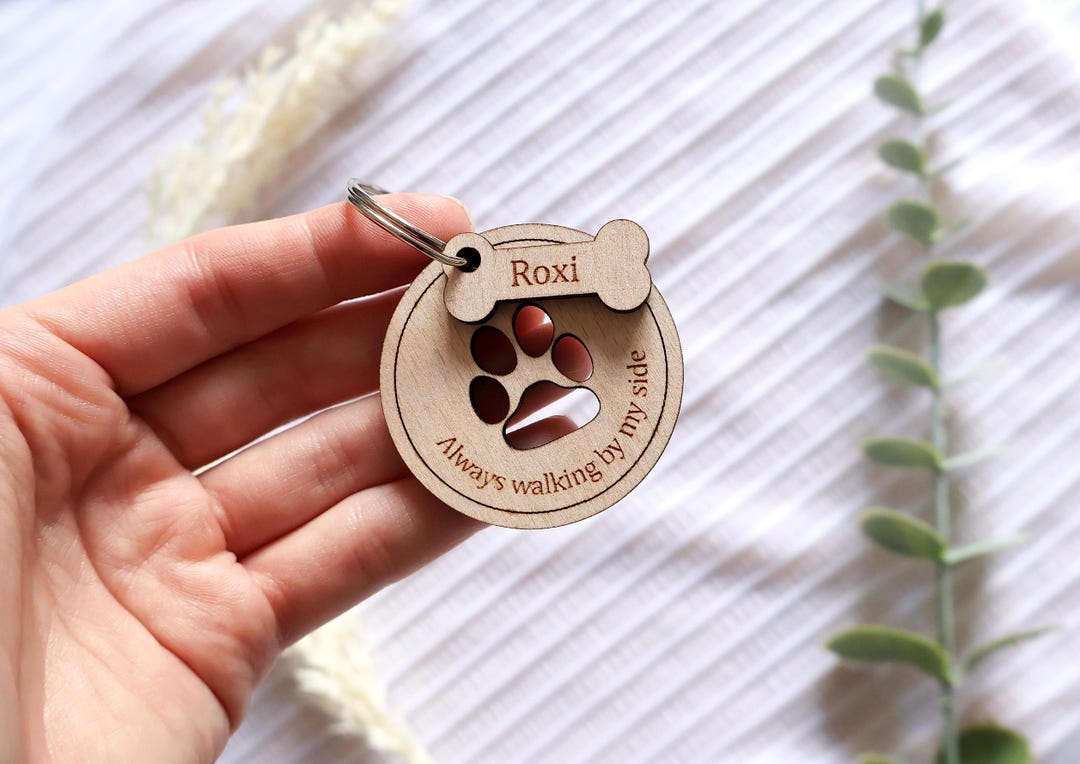 Personalised Paw Print Keyring Dog Name Walking Pet Memorial Keychain ...