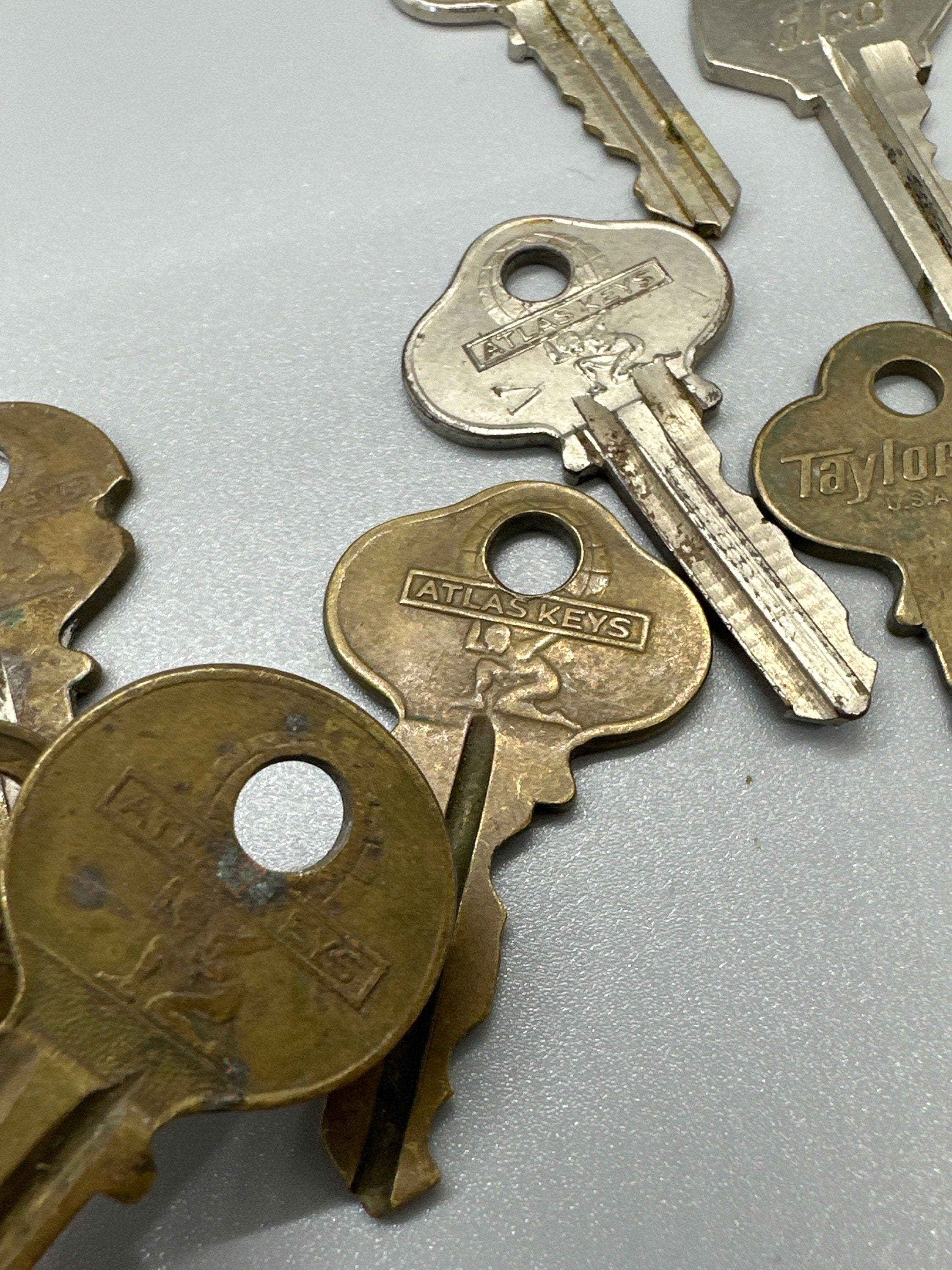 Set 19 Keys Antique Vintage Atlas Keys ILCO SK1 1001 CO62 IN8 - Etsy